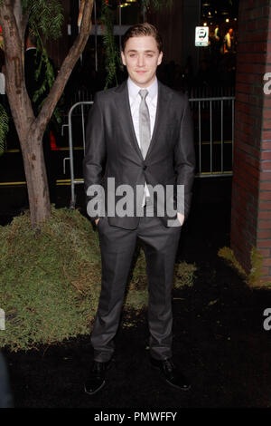 Kyle Gallner at arrivals for BEAUTIFUL CREATURES Premiere, TCL ...