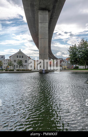 Stavanger City Bridge over Straumsteinsundet with a ship entering the ...