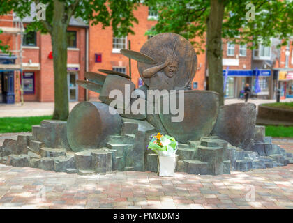 Tribute to Led Zeppelin drummer. John Bonham Memorial erected in his ...