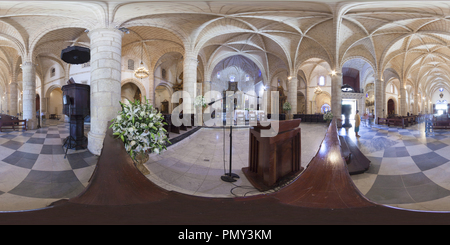 360° view of cathedral. santo domingo. dominican republic - Alamy