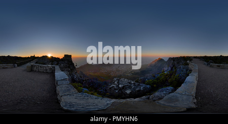 360° view of Cape Town from Table Mountain - Alamy