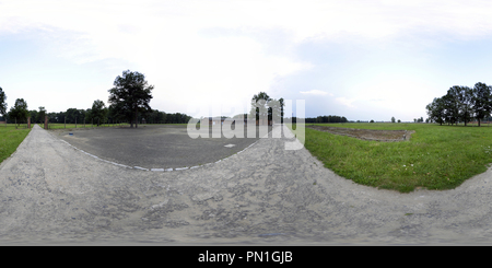360° view of Auschwitz II-Birkenau Death Camp Main Gate - Alamy