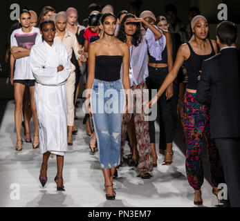 Models walk the runway at the Tom Ford spring/summer 2022 fashion show ...