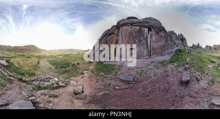 360° view of La Puerta de Hayu Marka Puno, Peru Stargate - Alamy