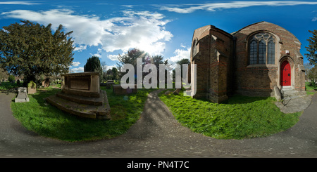 360° view of London Tooting Old Cemetery - Alamy