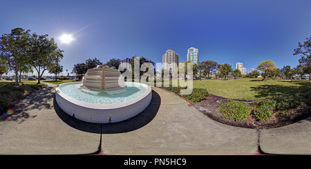 360° view of South Straub Park - Alamy
