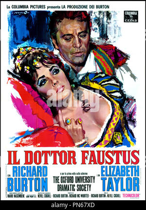DOCTOR FAUSTUS (1967) ELIZABETH TAYLOR DFST 001 Stock Photo: 29246485 ...