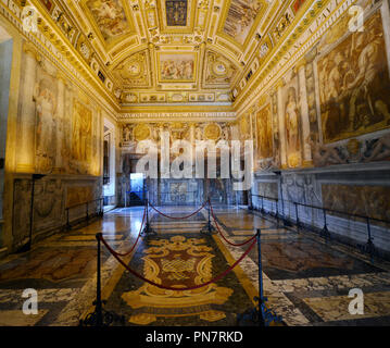 The Paolina Room (named after Pope Paul III) in Castel Sant'Angelo ...