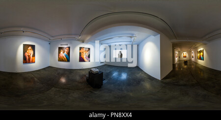 360° view of Shirin Art Gallery Dec 2017 Honia Abbasi Silent 02 - Alamy