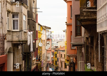 House in a poor area of Istanbul, Turkey Stock Photo - Alamy