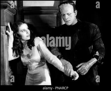 VALERIE HOBSON, BORIS KARLOFF, BRIDE OF FRANKENSTEIN, 1935 Stock Photo: 30823889 - Alamy