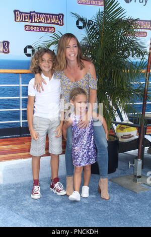 Kendra Wilkinson, Alijah Baskett and Hank Baskett IV celebrating the ...