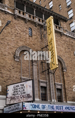 Golden Theater Featuring "The Waverly Gallery", NYC, USA Stock Photo ...