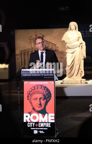 (180921) -- CANBERRA, Sept. 21, 2018 (Xinhua) -- Dr. Thorsten Opper ...