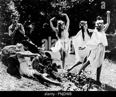 SUNNYSIDE, Charlie Chaplin, 1919 Stock Photo - Alamy