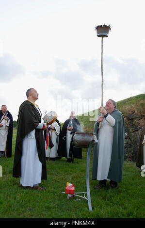 Druids, Summer Solstice, Ceremony, Bryn Celli Ddu, Anglesey, North ...