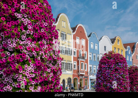Colorful Baroque buildings in Scharding, Austria Stock Photo - Alamy