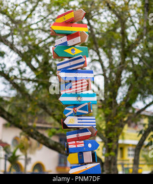 Street Sign the Direction Way to Art Stock Photo - Alamy