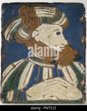 AZULEJO TOLEDANO DE ARISTA CON FLORES DE CARDO E INFLUENCIA GOTICA ...