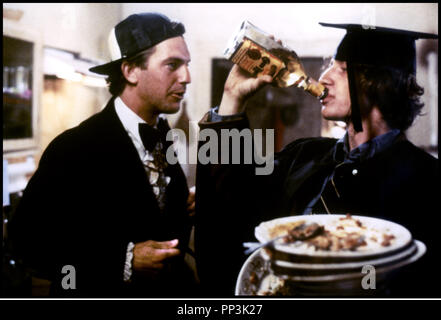 FANDANGO -1985 KEVIN COSTNER Stock Photo: 29172619 - Alamy