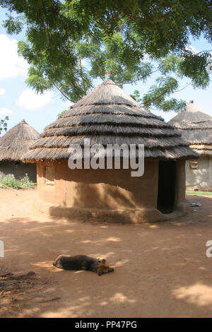 Homesteads in Adjumani, in the West Nile region of Uganda Stock Photo ...