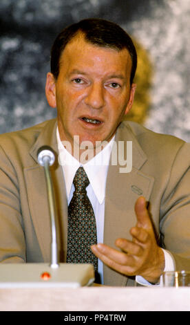 PEHR G GYLLENHAMMAR CEO for Swedish Car manufacturer Volvo with wife ...