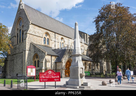 Christ Church, The Broadway, Bexleyheath, London, England Stock Photo ...