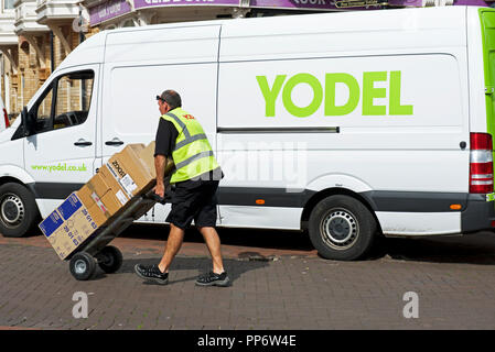 Yodel delivery van Stock Photo - Alamy