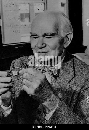 Lee De Forest (1873 - 1961) an American inventor of the vacuum tube ...