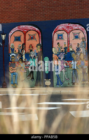 Mural in downtown Harrisonburg, VA, USA Stock Photo - Alamy