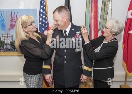Brig. Gen. Todd R. Wasmund, 1st Infantry Division Atlantic Resolve Mission Command Element ...