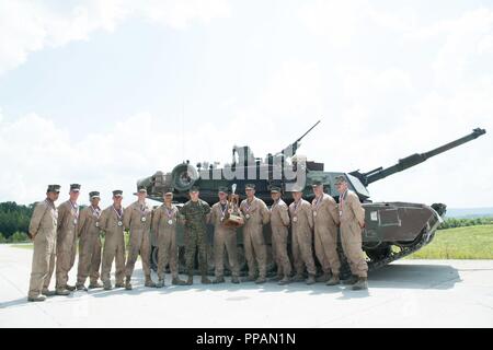 Tank battalions from the USMC battled it out on Fort Knox's Wilcox ...