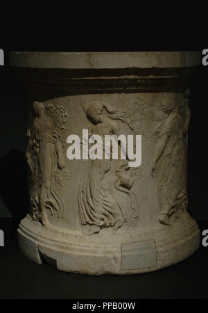 Base with dancing maenads. Pentelic white marble. Modified roman copy ...
