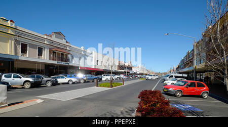 street view of th main business and retail centre of Inverell in new ...