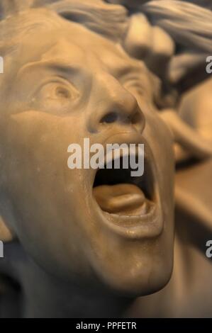 Perseus Medusa decapitation beheading sculpture representation art ...