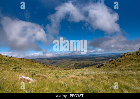 Views of Mt Inyangani, Zimbabwe's highest point, Nyanga national park ...