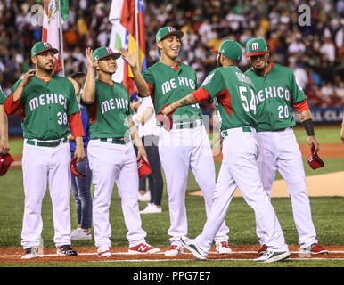 Vidal Nuno (38), Many Rodriguez, Giovanny Gallegos (28), Sebastian ...