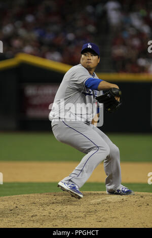 el pitcher de korea Hyun Jin Ryu de Dodgers de LA se fue con la ...