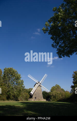 Bradwell Windmill, Milton Keynes Stock Photo - Alamy