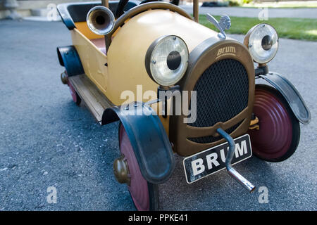 Brum the Children's TV character car, sign outside the motoring museum ...