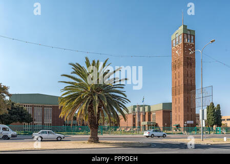 WELKOM, SOUTH AFRICA, AUGUST 2, 2018: A street scene, with the clock ...