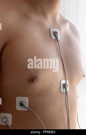 Holter monitor diagnosis heart health cardio Stock Photo - Alamy