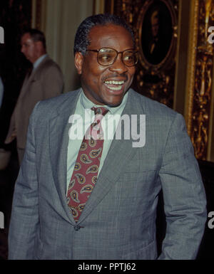 Washington, DC. USA, July 2, 1991 Dr. Lynn Cheney arrives at the White ...
