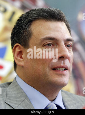 KIEV,UKRAINE-27 OCTOBER,2018: Buy new vape juice liquid at Vape Expo ...