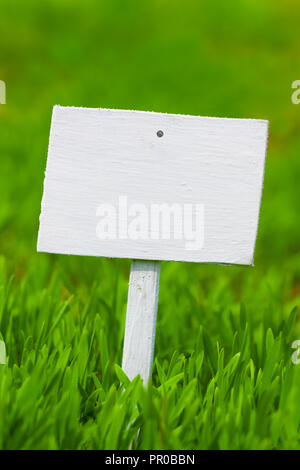 empty sign on green grass Stock Photo - Alamy