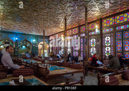 Traditional Persian restaurant, Isfahan, Iran Stock Photo - Alamy