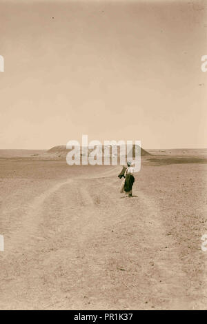 Excavations at Tell Jemmeh (Gerar), an ancient archaeological site in ...