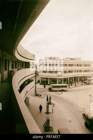 Tel Aviv. Dizengoff Circle, circular balconies Stock Photo - Alamy