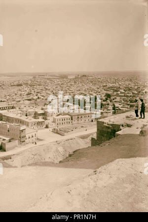 Bird's-eye view of a city, possibly Aleppo Stock Photo - Alamy
