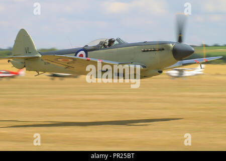 The Supermarine Seafire was a naval version of the Supermarine Spitfire ...
